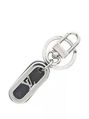 LOUIS VUITTON 2023 Signature Chain Key Case