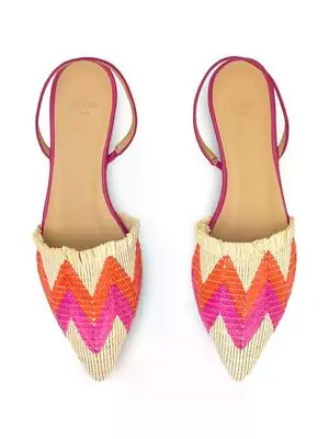 CastaÑer Berta Pointed-toe Flat Pumps