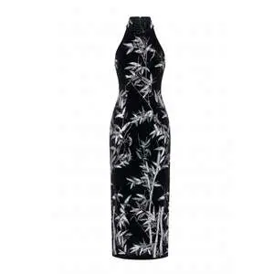 BELSIZE25 Embroidered Gown