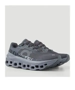 On Cloudmonster Sneakers