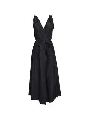 SOLOTRE Sleeveless V-neck Maxi Dress