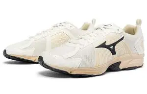 Mizuno Spark Cn 2 Low Top Sneakers - Default Colorway
