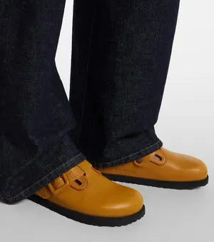 BIRKENSTOCK Boston Leather Clogs - Brown