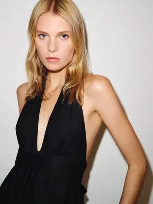 REFORMATION Naive Top - Black