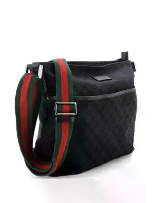 Gucci Gg Canvas Medium Messenger Bag