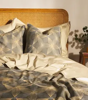CELSO DE LEMOS Stars Square Pillowcase - Grey