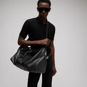 Gucci Gg Fabric Duffle Bag - Black