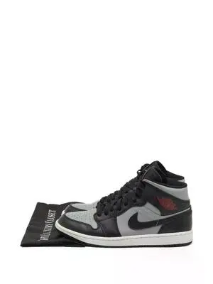 JORDAN Air 1 Mid Sneakers - Black