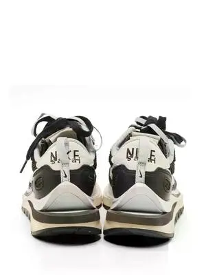 Nike X Sacai Vaporwaffle Sneakers