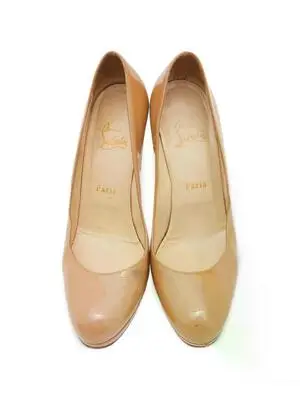 CHRISTIAN LOUBOUTIN Beige Leather Patent Pumps