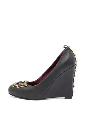 Marc Jacobs Round Toe Pumps