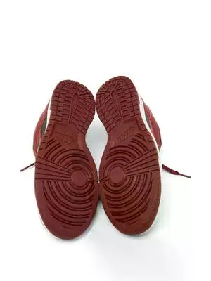 Nike Dunk Low-top Sneakers - Red