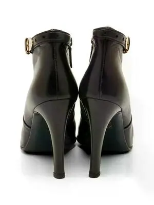 Gucci Buckle Leather Ankle Boots - Black