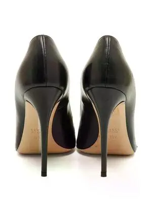 Gucci Scalloped Pearl Pumps