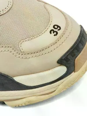 Balenciaga Triple S Low-top Sneakers