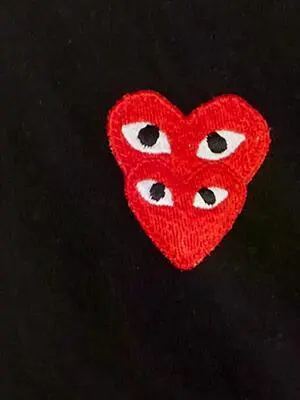 Comme Des Garçons Heart-patch Crew Neck Sweater