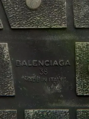 Balenciaga Race Runner Low Top Sneakers