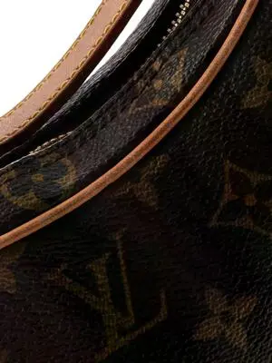 LOUIS VUITTON Monogram Canvas Croissant Pm Hobo Bag