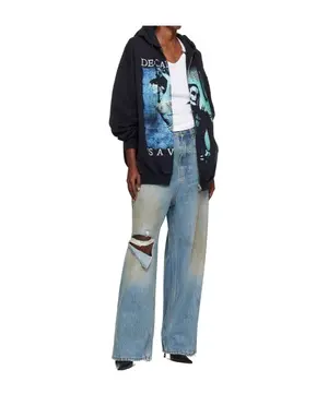 Vetements Distressed Baggy Jeans
