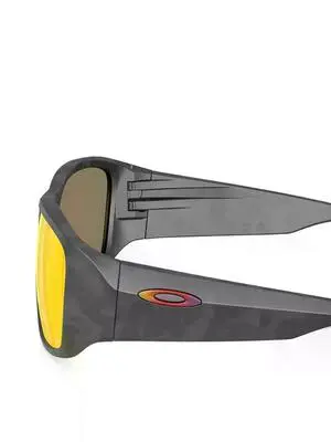 Oakley Tourniquet Sunglasses