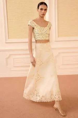 Ulla Johnson Fleur Linen Midi Skirt With Victorian-inspired Embroidery - Ivory