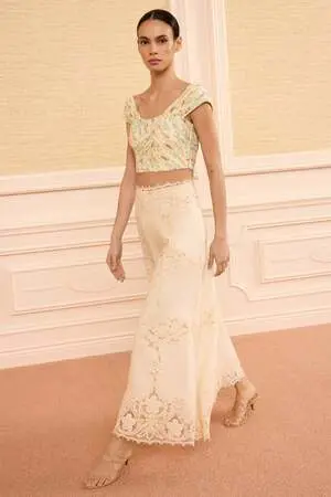 Ulla Johnson Fleur Linen Midi Skirt With Victorian-inspired Embroidery - Ivory