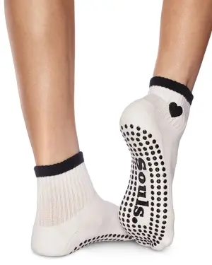 SOULS. Souls Black Heart Ankle Grip Socks