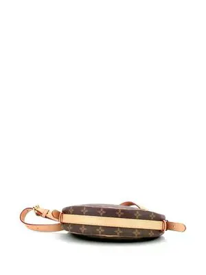 LOUIS VUITTON Monogram Canvas Croissant Mm Shoulder Bag