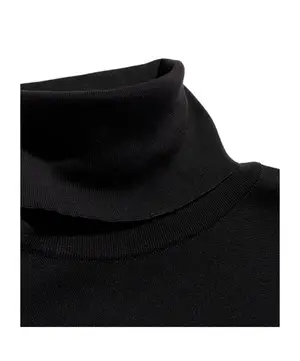 Gucci Extra Fine Knit Silk Turtleneck Long Sleeve Top
