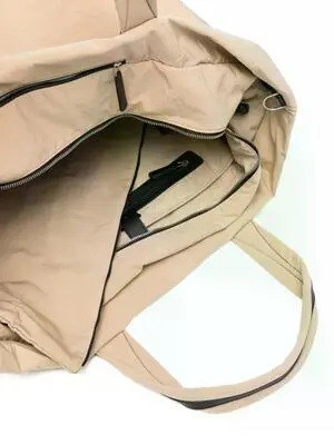 VEECOLLECTIVE Essence Logo-detail Holdall
