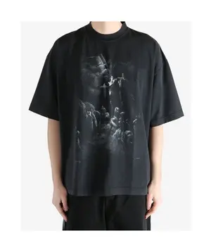 Vetements Graphic Distressed T-shirt
