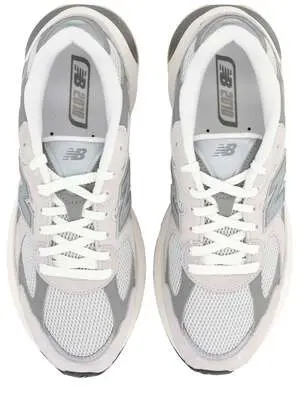 NEW BALANCE 2010 Sneakers