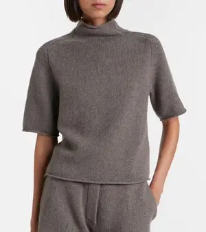 LISA YANG Fride Cashmere Turtleneck Sweater