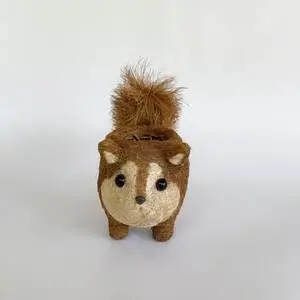 YUMI WEAVES Squirrel Plant Pot And Desk Organiser - Brown
