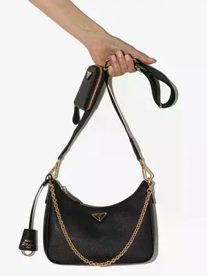 Prada Re-edition 2005 Shoulder Bag - Black