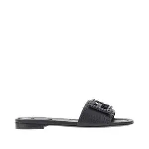 Fendi Baguette Grained Leather Slides - Black