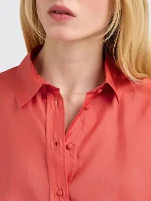 Momoni Relaxed Fit Short-sleeve Silk Shirt With Classic Collar