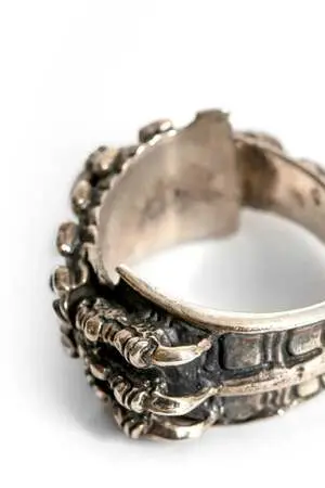 KD2024 Claw Ring - Silver