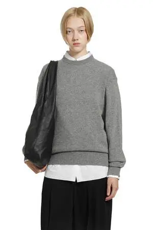 TOTEME Classic Cashmere Crewneck Sweater