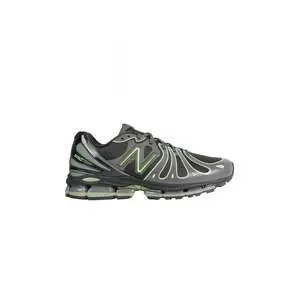 NEW BALANCE 1890 Sneakers - Black