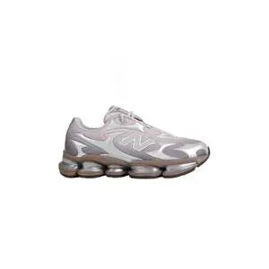 NEW BALANCE Abzorb U2000 Sneakers - Pink