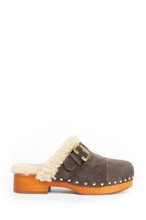 Chloé Jeannette Clogs With Shearling Lining And Stud Detailing