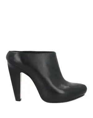 Alexander McQueen Leather Pointed Toe Cone Heel Mules