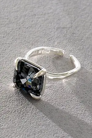 Chan Luu Sterling Square Crystal Toe Ring