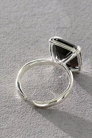 Chan Luu Sterling Square Crystal Toe Ring
