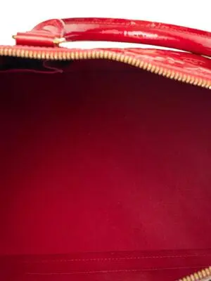 LOUIS VUITTON Monogram Vernis Alma Gm Handbag - Red