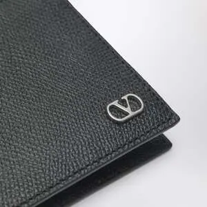 Valentino Garavani Vlogo Signature Bi-fold Wallet - Black