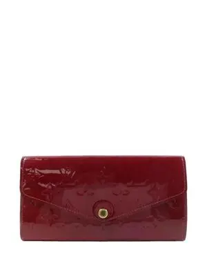 LOUIS VUITTON Monogram Vernis Wallet - Red