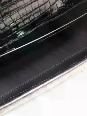 Saint Laurent Manhattan Shoulder Bag