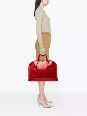 LOUIS VUITTON Monogram Vernis Alma Gm Handbag